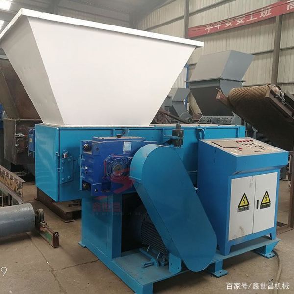 Quality 22KW Single Shaft Shredder Machine for E-waste Recycling Customize Waste Plastic for sale