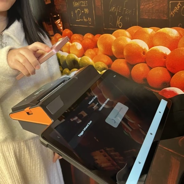 Quality Retail Store Wireless Payment Terminal with Capacity Touch Screen and Convenienc for sale