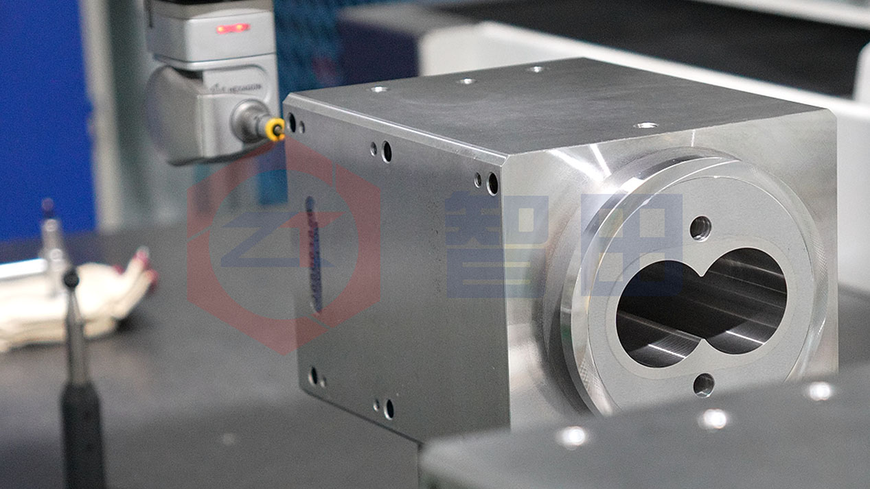 twin screw extruder barrel