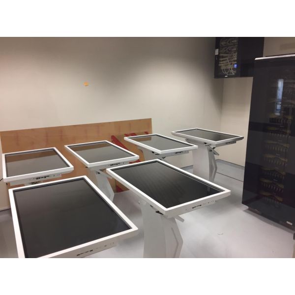 Quality IR Touch Interactive Floor Standing Kiosk High Brightness 50/60HZ For All for sale