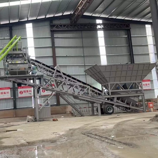 Quality Small Compact Concrete Batching Plant 60m3/H Full-Automatic Portable for sale