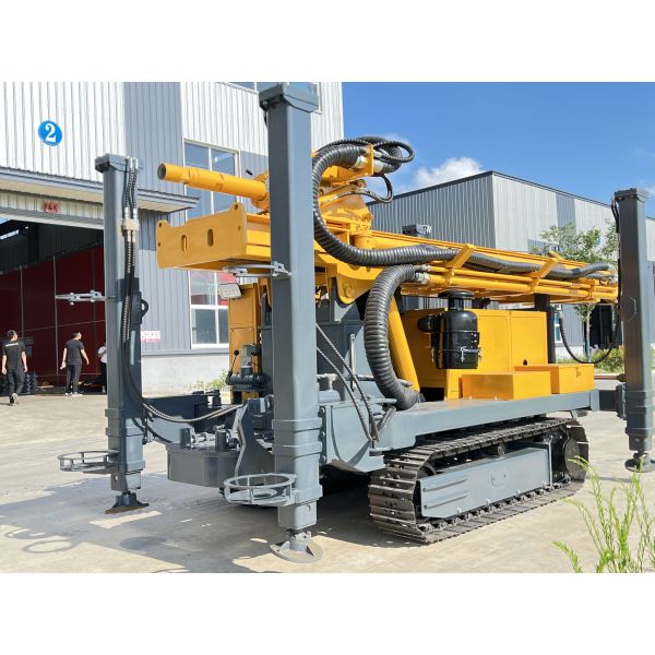 Quality 200m Water Borehole Drilling Machine 8500Nm Crawler Type Full Hydraulic for sale