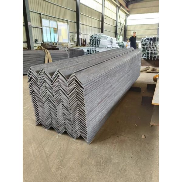 Quality Galvanized Steel Angle Lintel Top Notch Choice for Strong and Durable Construction for sale