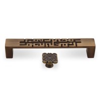 Quality Coffee Color Kitchen Cabinet Handles And Knobs Zinc Alloy Material 96/128/160mm for sale