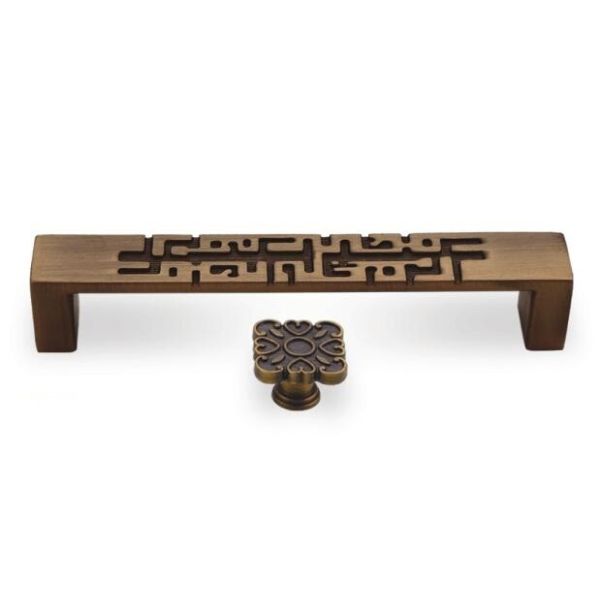 Quality Coffee Color Kitchen Cabinet Handles And Knobs Zinc Alloy Material 96/128/160mm for sale