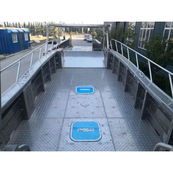 Quality High Quality Embedded Aluminium Marine Manhole for sale
