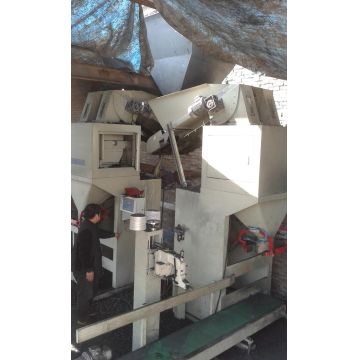 Quality High Speed Briquette / Coal Bagging Machine With Auto Belt Conveyor for sale
