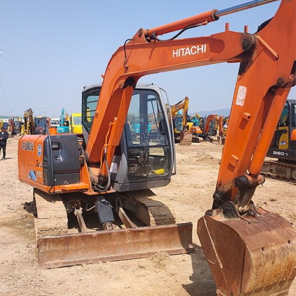 Quality Hitachi Ex90 Ex60 Used Crawler Excavators​ Max Torque 133.5 lbs/ft for sale