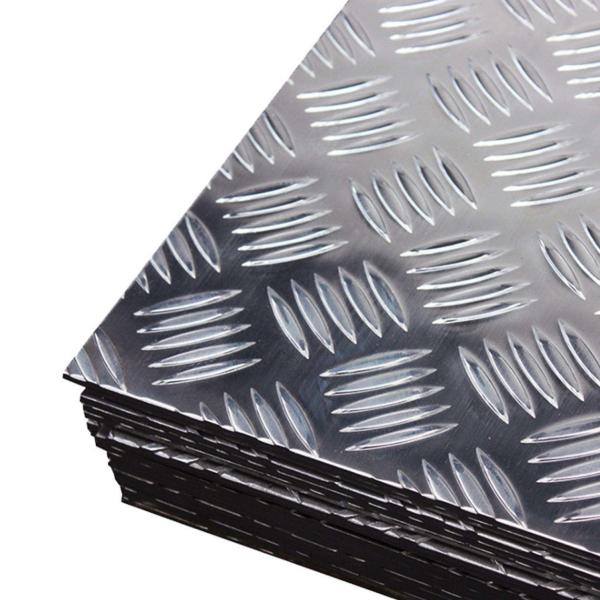 Quality Flat Aluminum Checkered Plate 3003 5052 6061 Aluminum Diamond Plate for sale