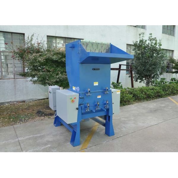Quality Power 45kw Film Small Plastic Crusher , Automatic Baiting Crusher Plastic Machine for sale
