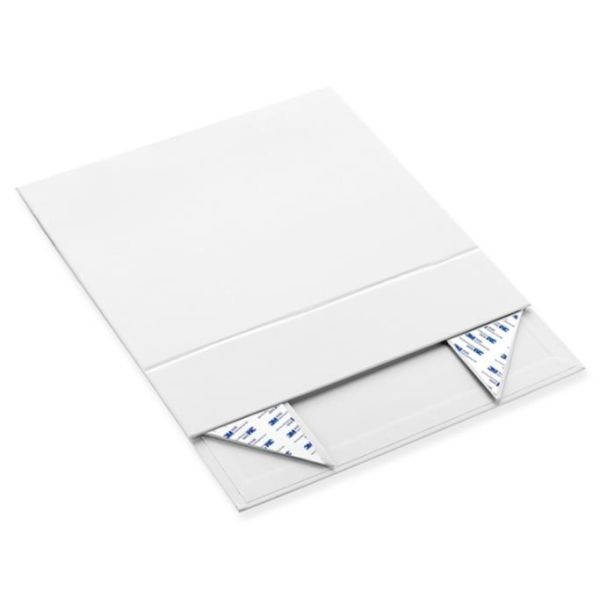 Quality CMYK Debossing Rigid Paper Gift Box , BSCI Magnetic Cardboard Gift Box for sale