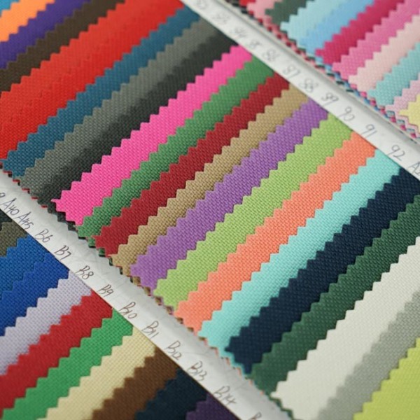 Quality 600D Polyester Nylon Oxford Fabric 340Gsm Backpack Produced Material for sale