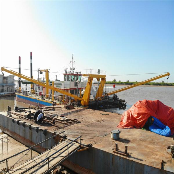 Quality 9000m3 Pump Water Flow Full Automatic Hydraulic 26inch Cutter Suction Dredger for sale