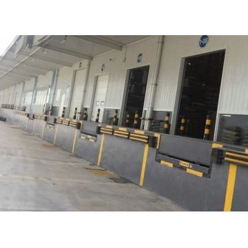 Quality Stationary Or Fixed Warehouse Dock Levelers Loading And Unloading Electric Ramp for sale