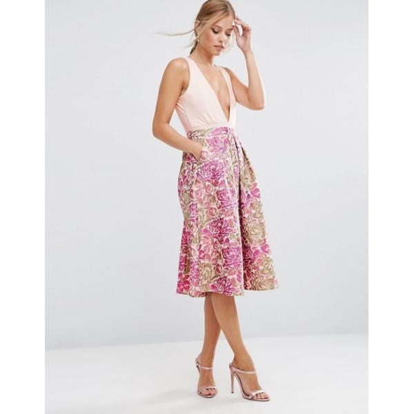 Quality OEM Service Women Skirt with Side Pockets and Zip Fastening for sale