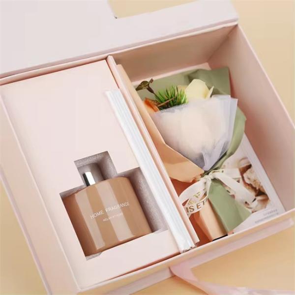 Quality Gift Box Set Reed Diffuser Perfume Set With Packaging Boxes 120ml Aroma for sale