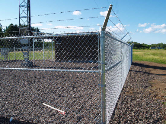 Quality Stainless Steel 2200mm Height Diamond Wire Mesh Fencing With Electro Galvanized for sale