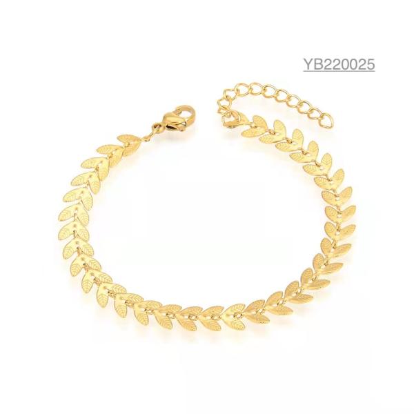Quality vintage luxury brand hand chains 14k gold 3d leaf shape bracelet Stainless steel for sale