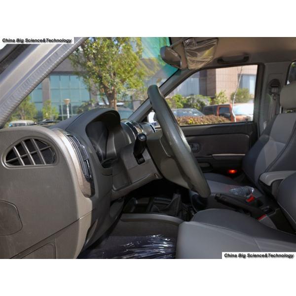 Quality Auto Assembling Diesel Small Pickup Trucks , Economic 4x4 Electric Truck for sale