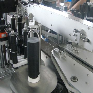 Quality Laundry Detergent Perfume Bottle Automatic Label Applicator Rectangular Bottle for sale