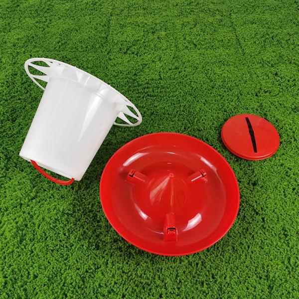 Quality Durable Waterproof Plastic Poultry Feeder For Chickens Ducks Geese And Turkeys for sale