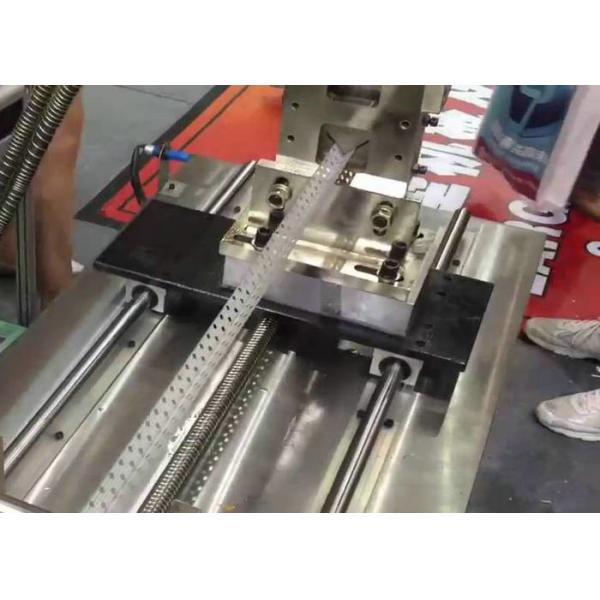 Quality Stud And Track Roll Forming Machine Galvanized Ceiling Angle Bead Structure for sale