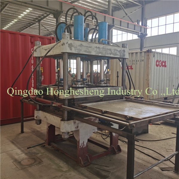 Quality CE ISO Certified 200t Rubber Tile Making Machine For Brick Vulcanizing for sale