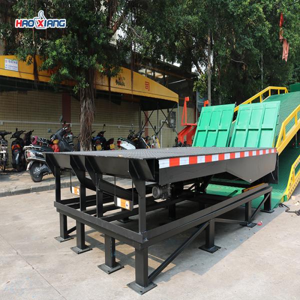 Quality Blue Adjustable Height Loading Dock 10T Shipping Dock Plate for sale