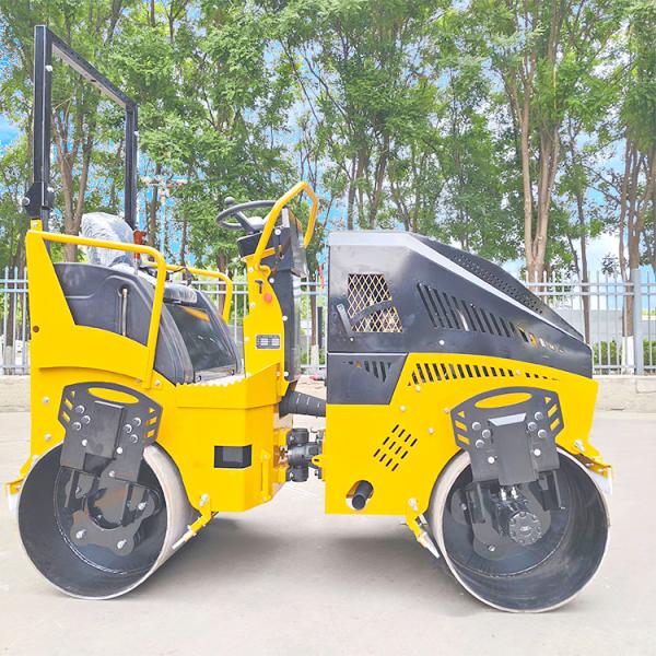 Quality Factory Supply Ride on 3000kg Vibratory Compactor Mini Road Roller Asphalt for sale