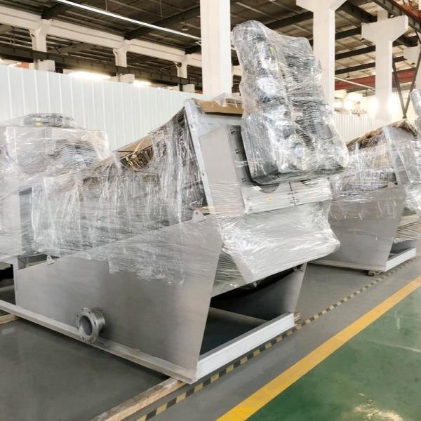 Quality Low Speed Automatic Multi Disc Screw Press Sludge Dewatering Screw Press for sale