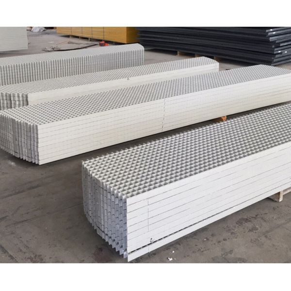 Quality High Strength Molded Fiberglass Grating 38x38mm Insulated GRP Frp Grating for Marine for sale