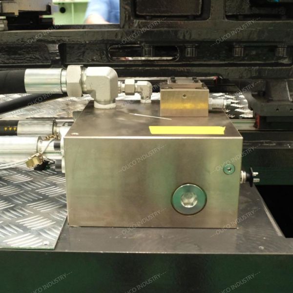 ISO9001 Automatic Moulding Machine Closed Loop Servo Motor Injection ...