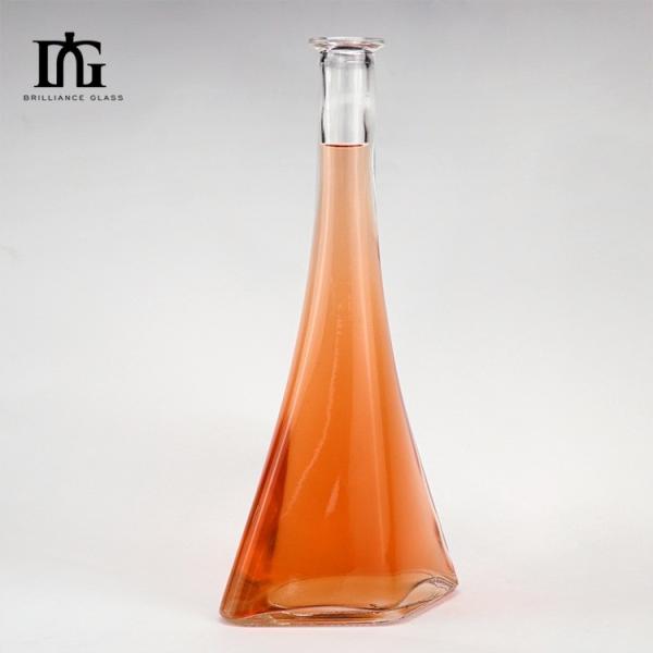 Quality Customized Bottle Crafts 750ml Glass Liquor Spirits Gin Whisky Vodka Rum Bottle with Cork Lid for sale