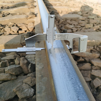 Quality Mechanical Rail Track Measuring Equipment , Kingrail Rail Wear Measuring Gauge for sale