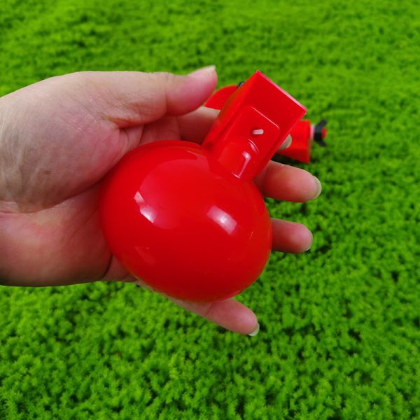 Quality Automatic Plastic Washable Chicken Drinking Bowl Red Round Design for sale