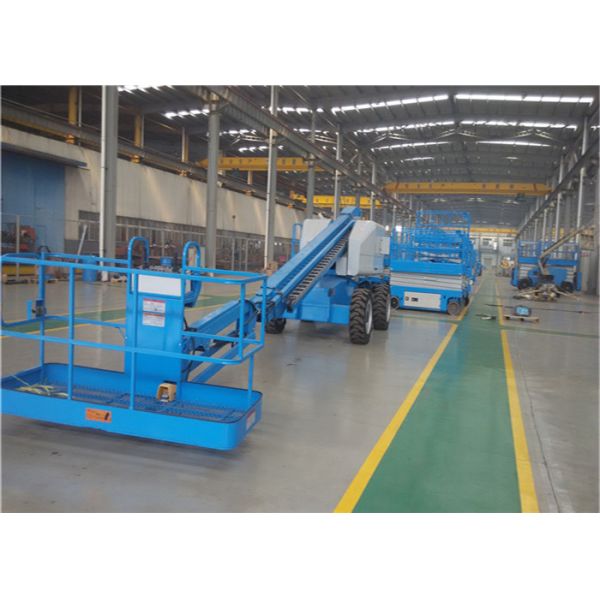 Quality Aerial Electric Boom Lift , Self Propelled Telescopic Booms Zero Radius Turning for sale