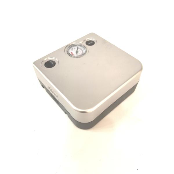Quality Portable Car Air Pump With Deflating Function For Car Tires for sale