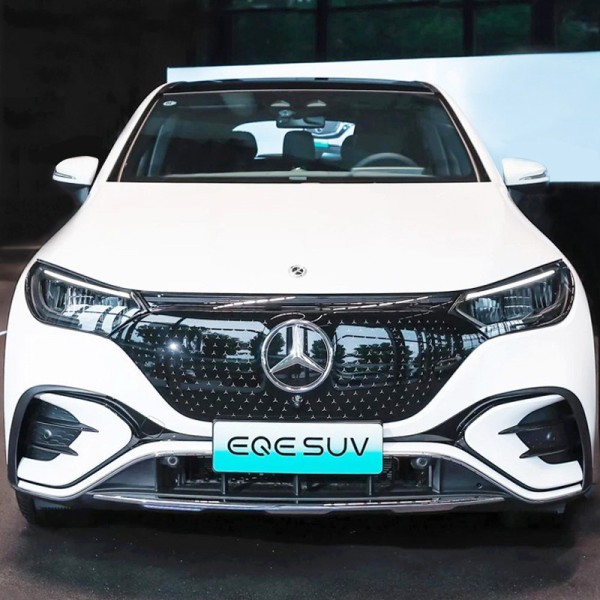 Quality 2024 Mercedes Benz SUV EQE 500 EV Electric Car New Energy Vehicles Pure 5 Seats for sale