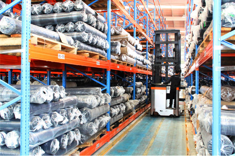 VNA Rack Or Very Narrow Aisle Rack High Density Warehouse Storage Racking
