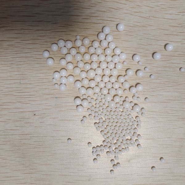 Quality Advanced Tetragonal Zirconia Polycrystal Beads Optimized For Ceramic And Glass for sale