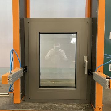 Quality Aluminum Tilt And Turn Window Customized Waterproof Open Outside for sale