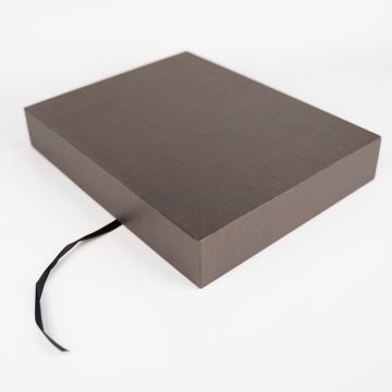 Quality Custom Gift Packaging Box Lid And Base Gift Box Recyclable Cardboard Box for sale