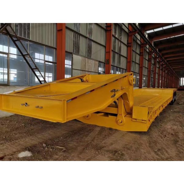 Quality 13T-18T Axle Customizable 3-Axle Low Load Lowbed Semi-Trailer for Customized for sale