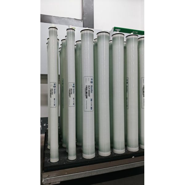 Quality 800psi Test Pressure Seawater Desalination Membrane with Spiral Wound Configuration 2521/4021/2540 for sale