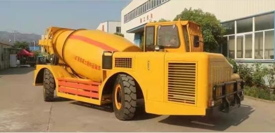 Quality Automatic Underground Concrete Mixer Truck For Tunnel With Continuous Drum for sale