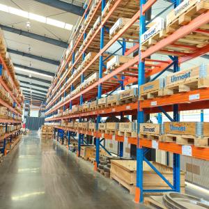 Quality Capacity 500kgs-4000kgs/shelf Steel Warehouse Pallet Rack Assembly Durable for sale