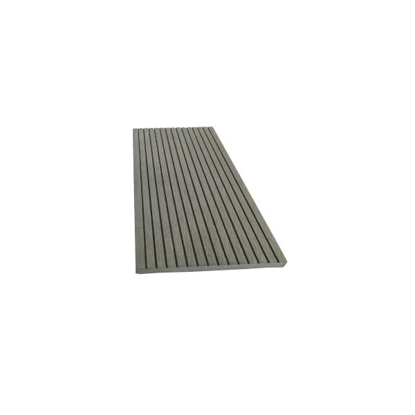 Quality SGS Outdoor 151mm 10mm 5.8meter Garden Fencing Board for sale