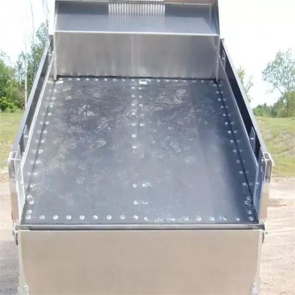 Quality Polyethylene Material Self Lubricating UHMWPE Liner For Truck Bed Chute for sale