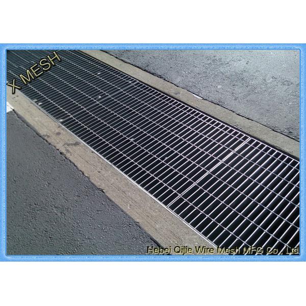 Quality Hot Dipped Galvanized Steel Stair Treads Grating Various Specifications for sale