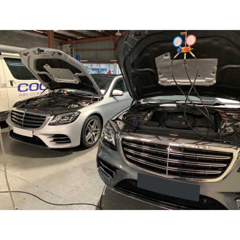 Mercedes-charging R744 gas.jpg